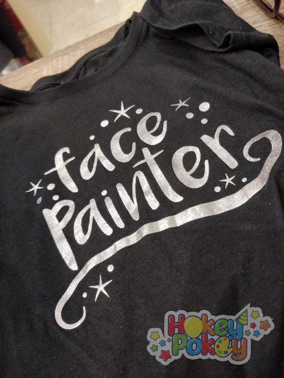 Face Painter - Medium Length Apron With Pouch - Black - Hokey Pokey ...
